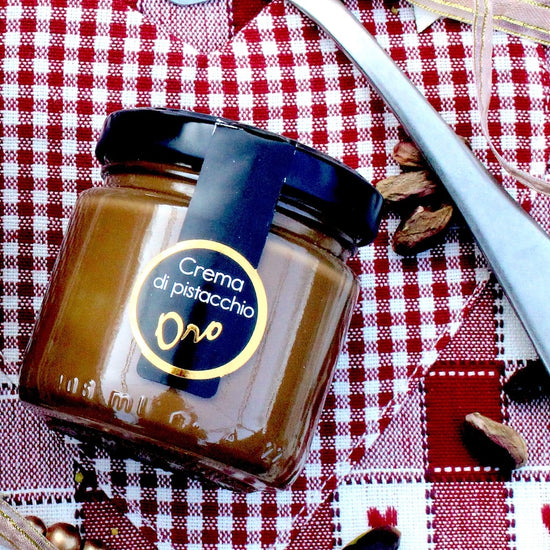 Pistachio Christmas cake without milk with extra virgin olive oil – Sciara